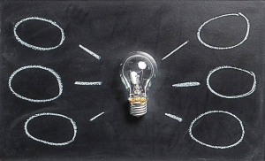 Thinking Light Bulb - THINKERS in EDUCATION